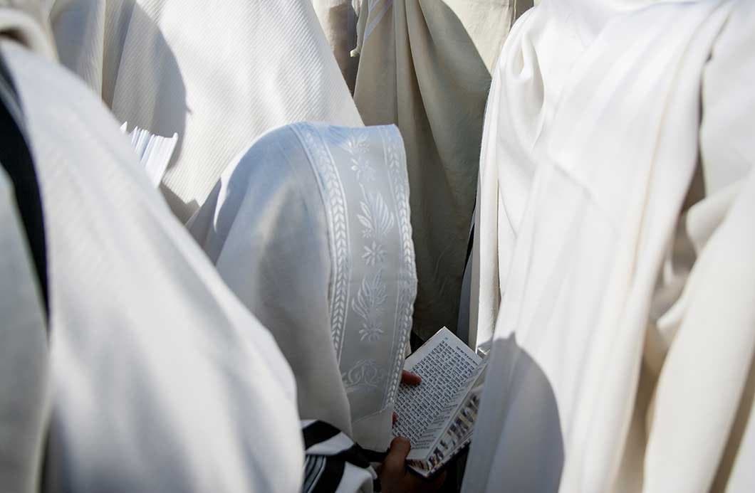 Shabbat: Practical Advice for Messianic Gentiles | Read | Messiah ...