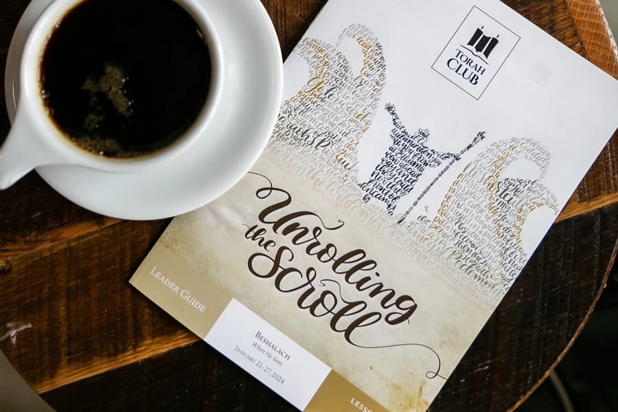 Unrolling the Scroll Study Track | Torah Club | FFOZ